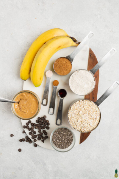 Oatmeal Breakfast Bars (Gluten-free + 9-Ingredients) - Sweet Simple Vegan